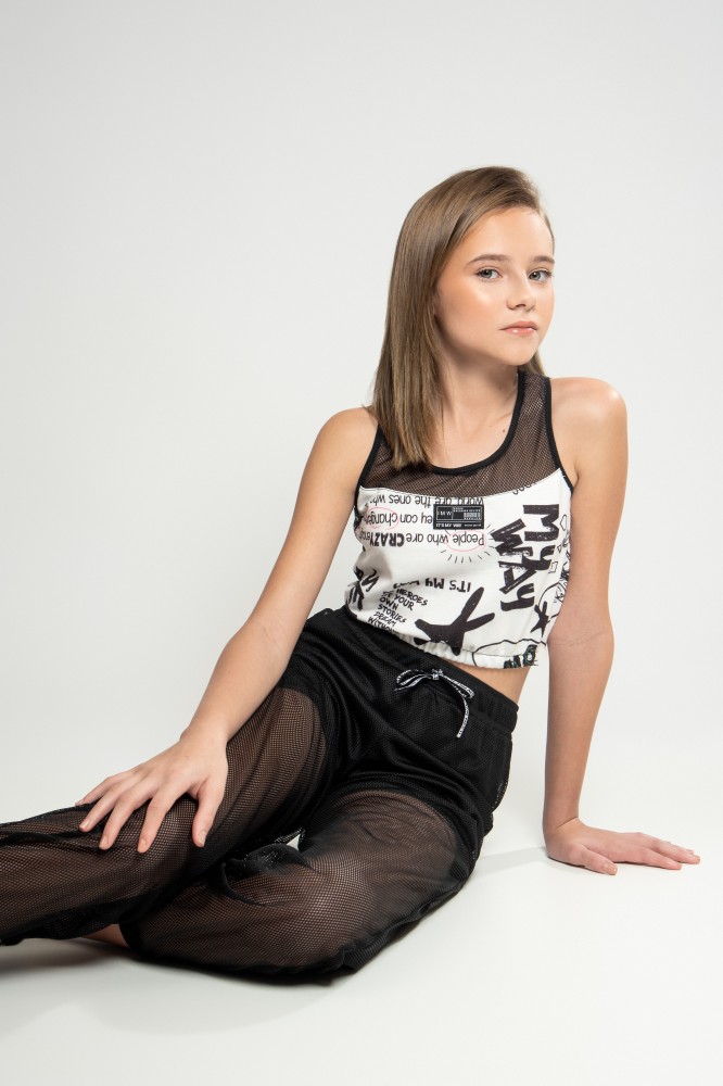 VICTORIA NEVES | AZ Models Agência de Modelos