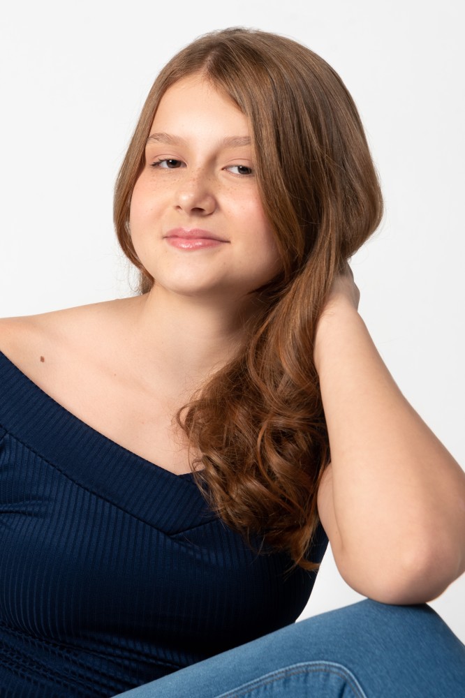 LISA CORTÊS | AZ Models Agência de Modelos