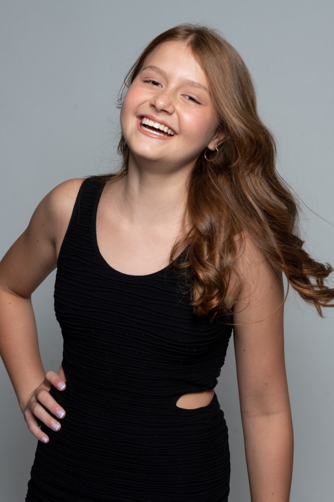 LISA CORTÊS | AZ Models Agência de Modelos